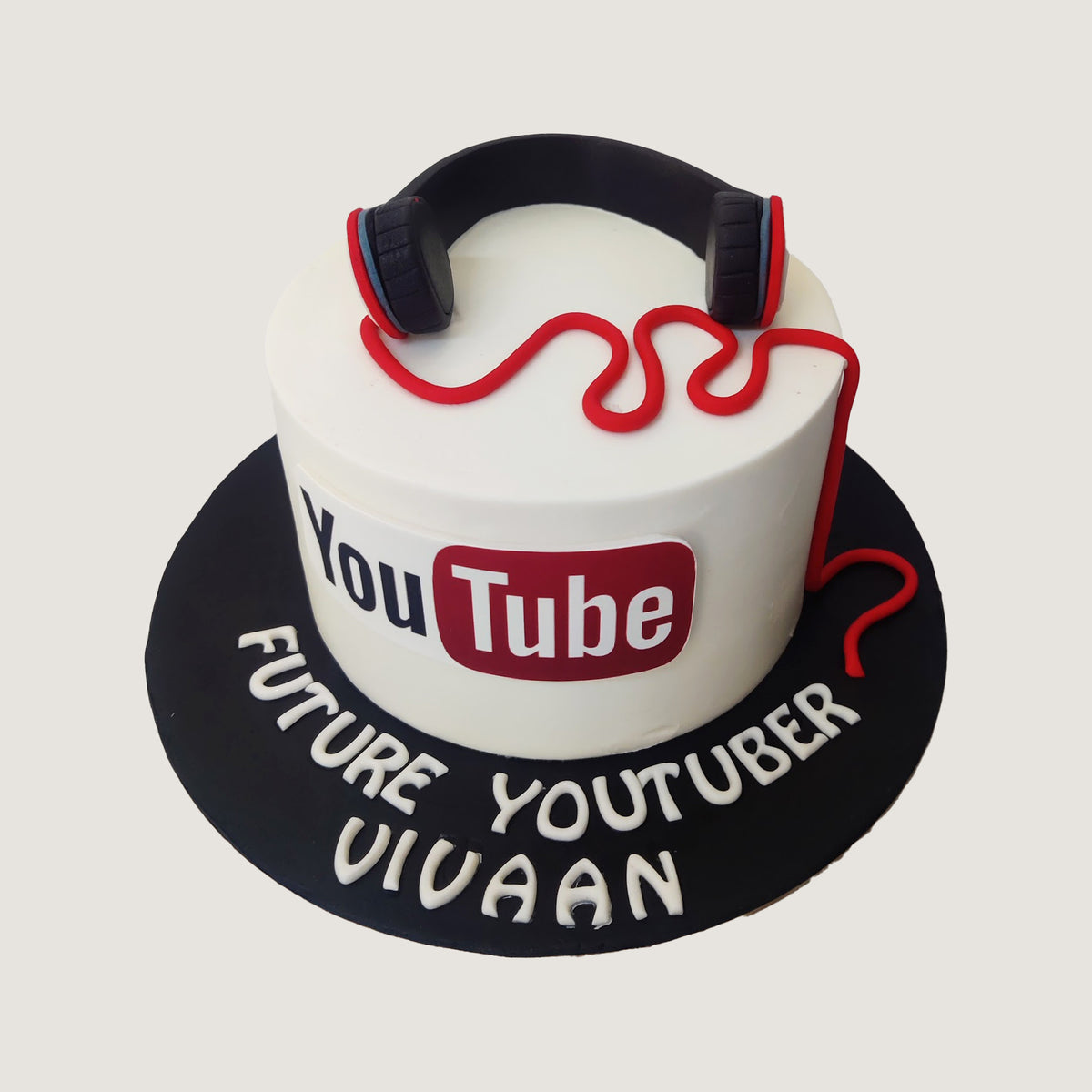 Future YouTuber Cake | YouTube Theme Birthday Cake – Crave by Leena