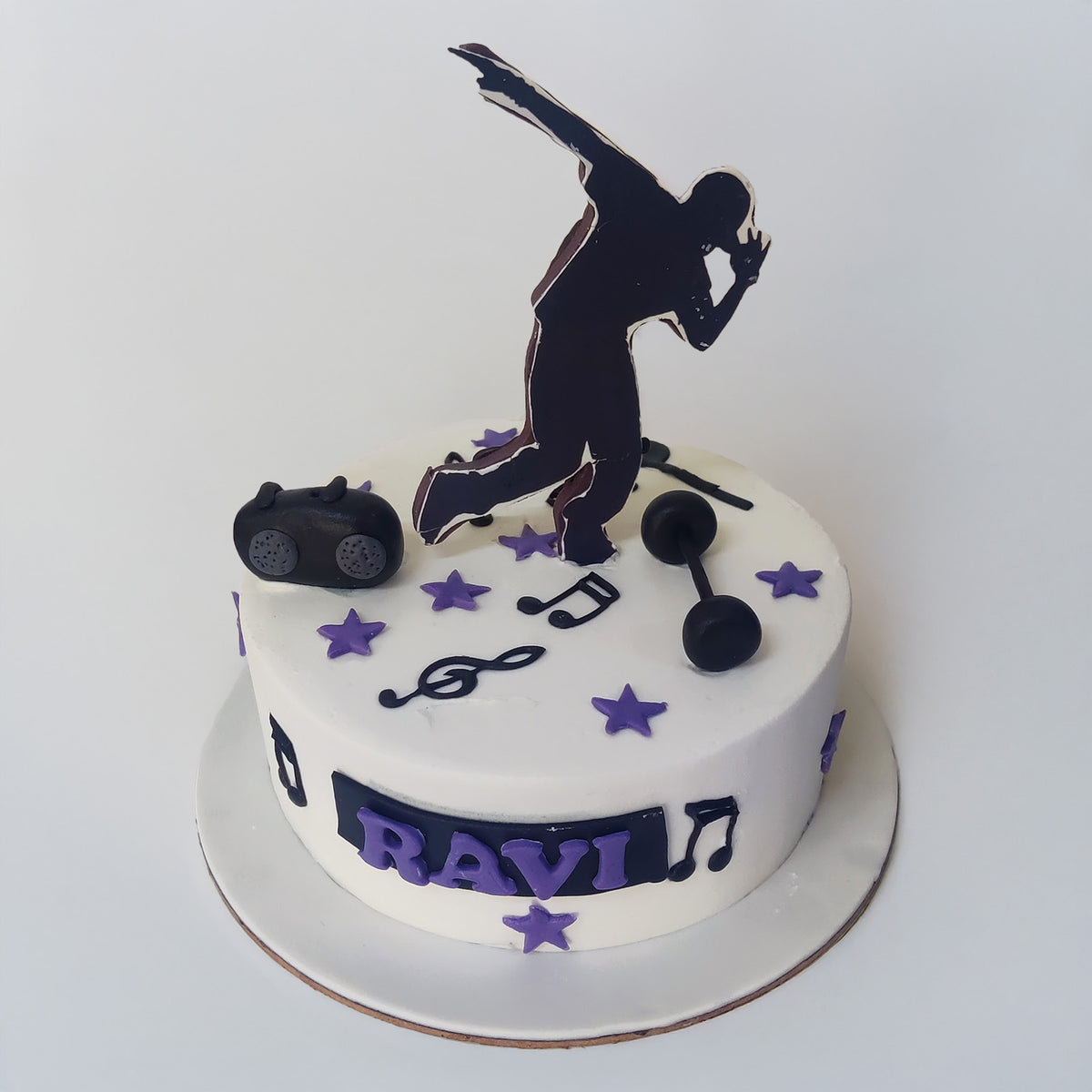 Love Hip-Hop Cake – A Rap-Inspired Celebration Treat – Crave by Leena