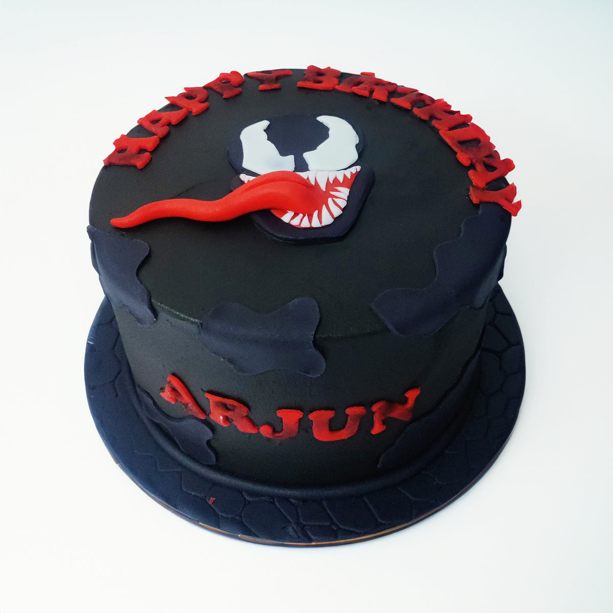 Dark Delight Venom Cake – Marvel-Themed Vegan Cake – Crave by Leena
