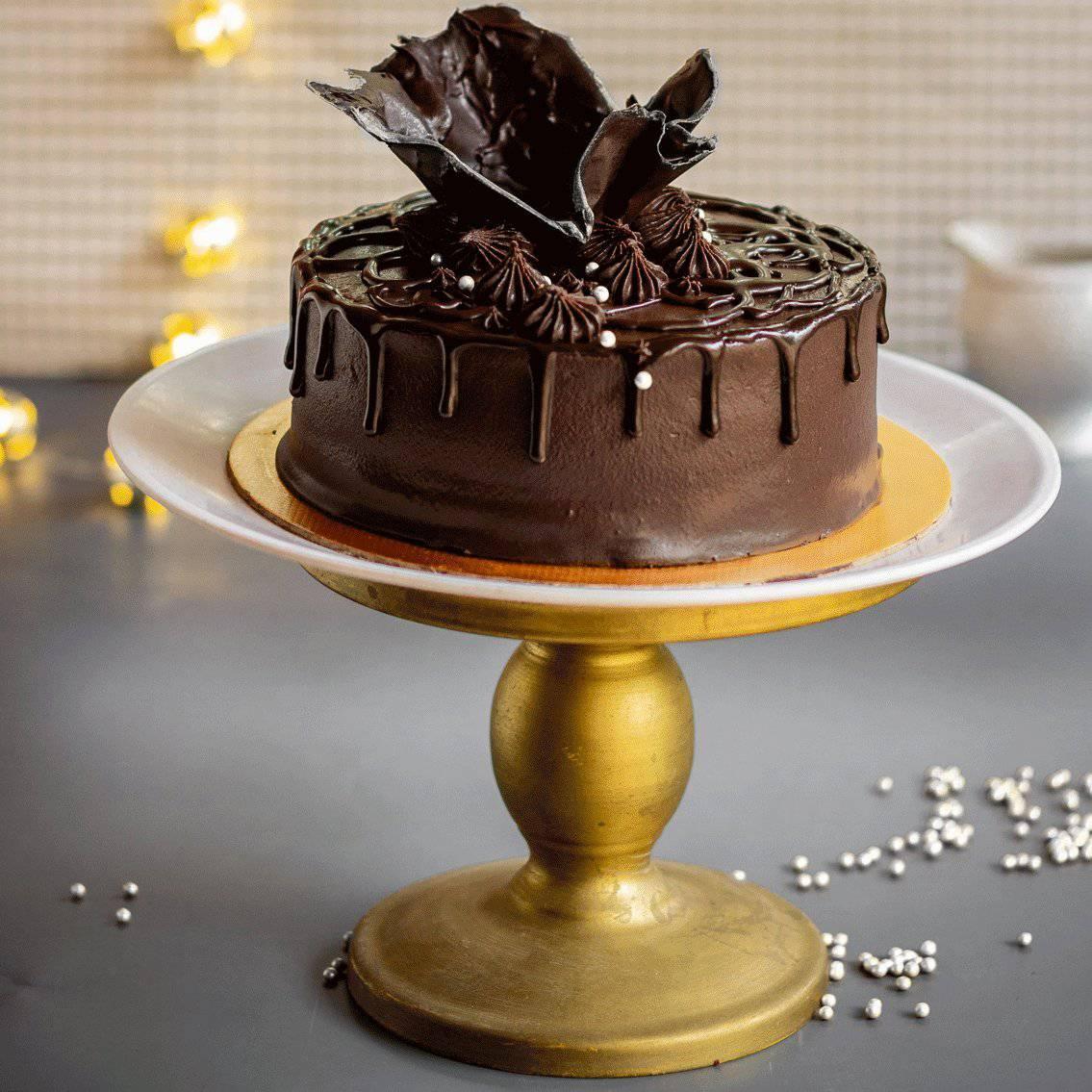 Vanilla Choco Noir Cake | Plant-Based Patisserie | Crave by Leena ...